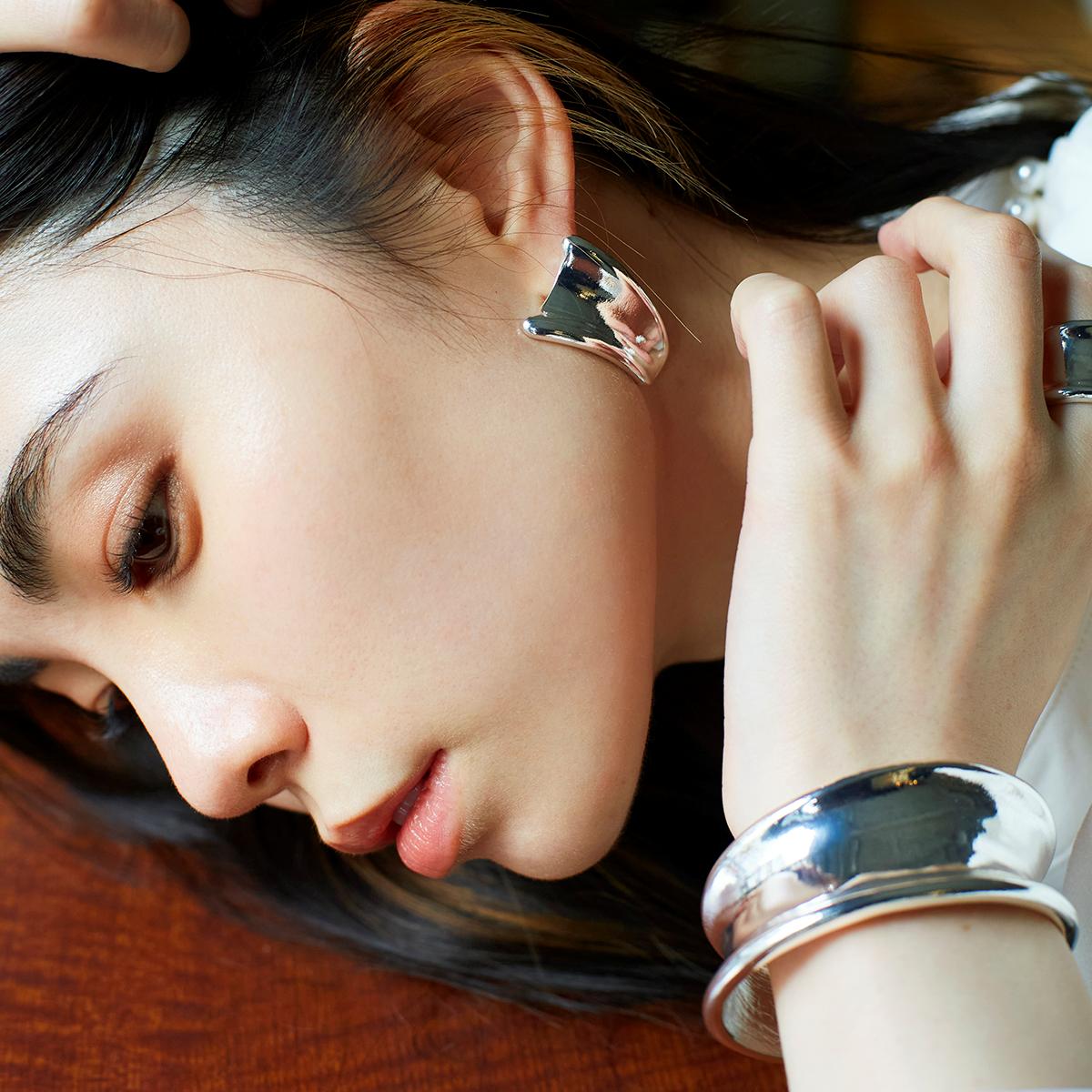 Bone Earrings – Donnaruma